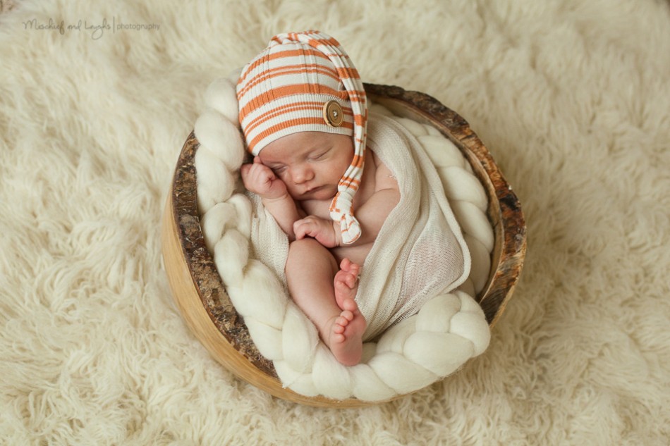 Reuben, 7 weeks old, Cincinnati Newborn Pictures