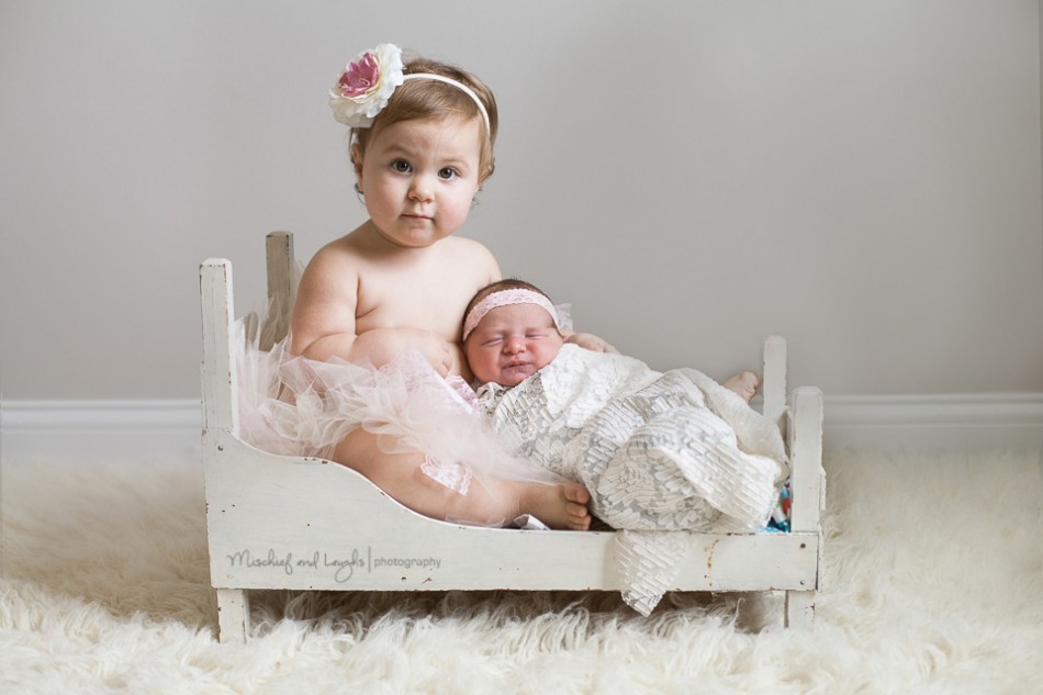 She's a Big Sister Now! Newborn Photographer Cincinnati