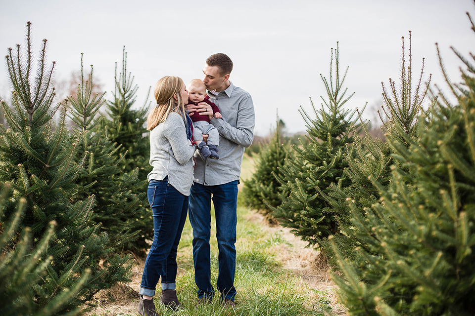 Tree Farm Mini Sessions - Mischief and Laughs Photography